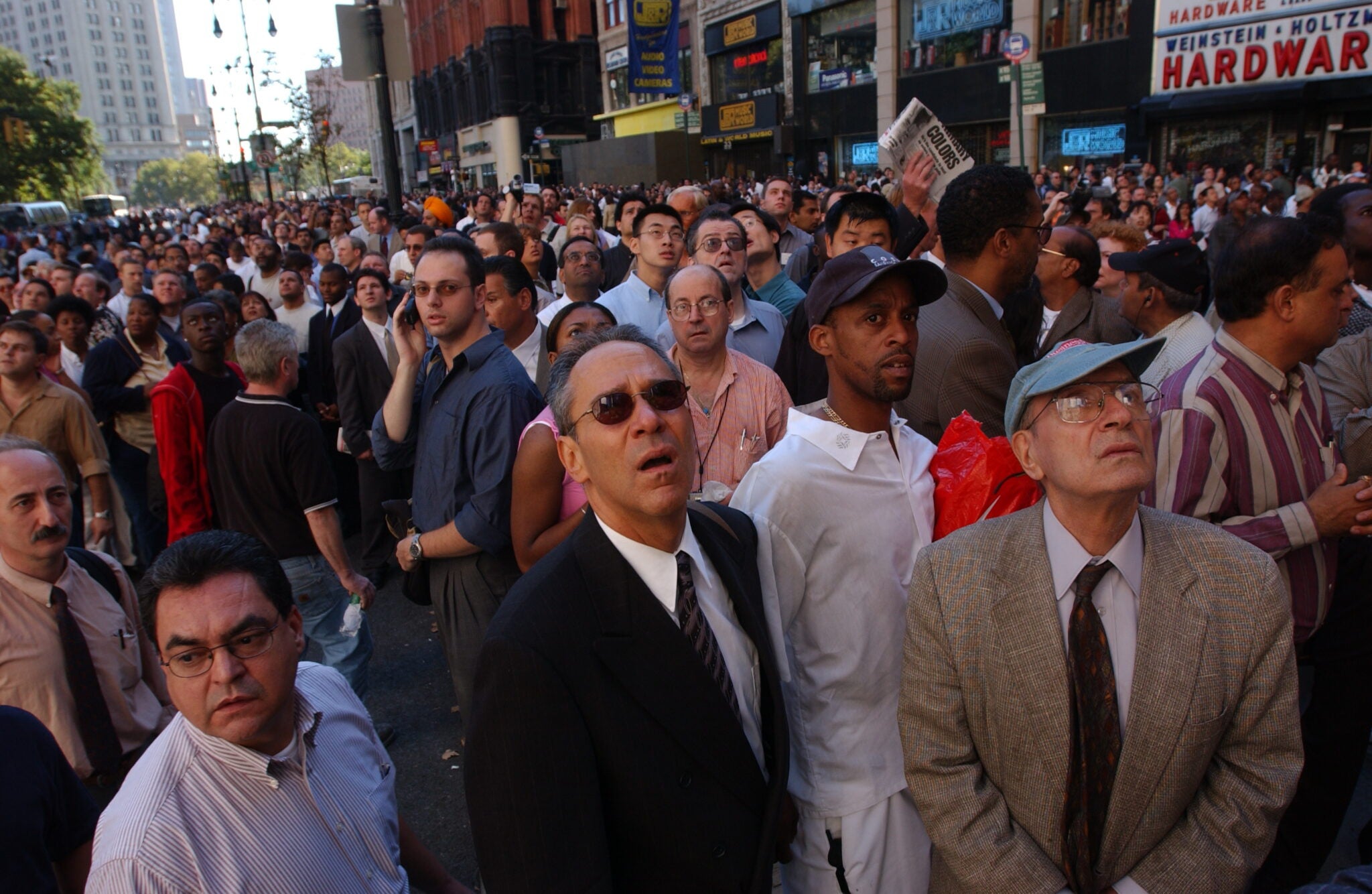 20 Unforgettable 9/11 Photos That Tell the Story of American Tragedy ...