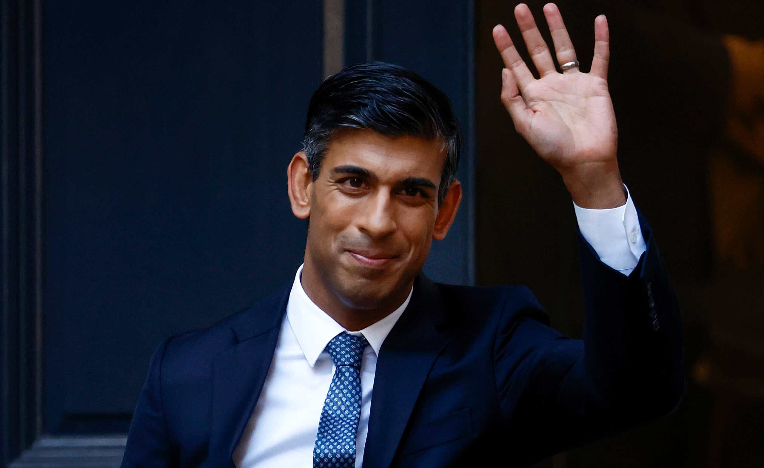 Who Is Rishi Sunak, Britain’s New Prime Minister? | KCM