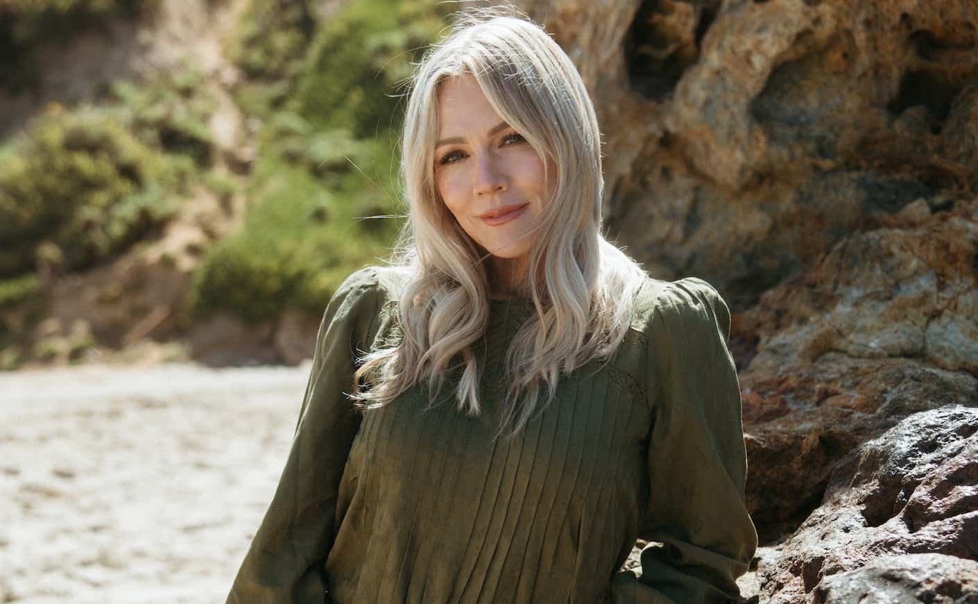 How "90210" Helped Jennie Garth Navigate Menopause | KCM